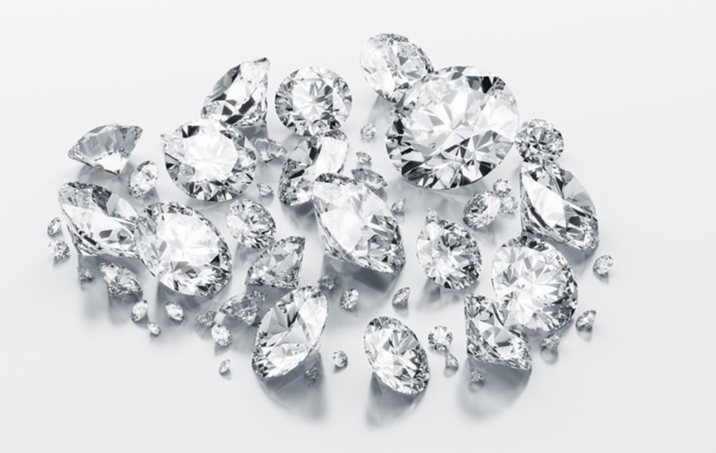 Top 9 Advantages Of Choosing A Moissanite Gemstone - Diamonite ...